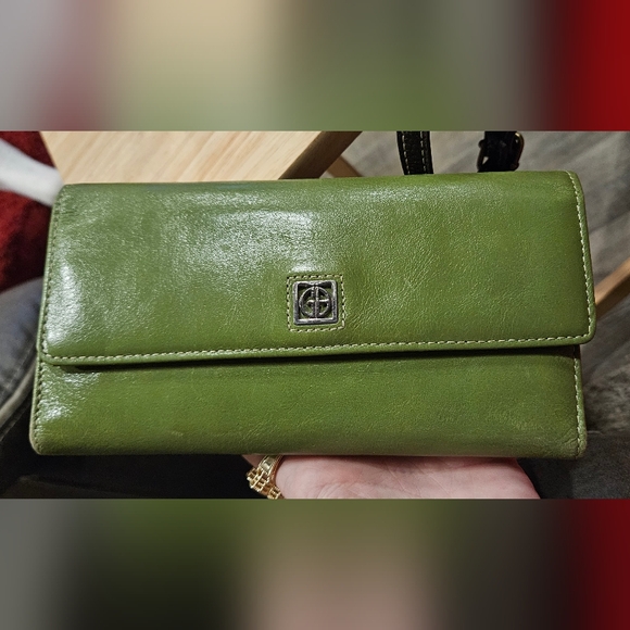 Giani Bernini | Bags | Green Leather Giani Bernini Trifold Wallet With ...